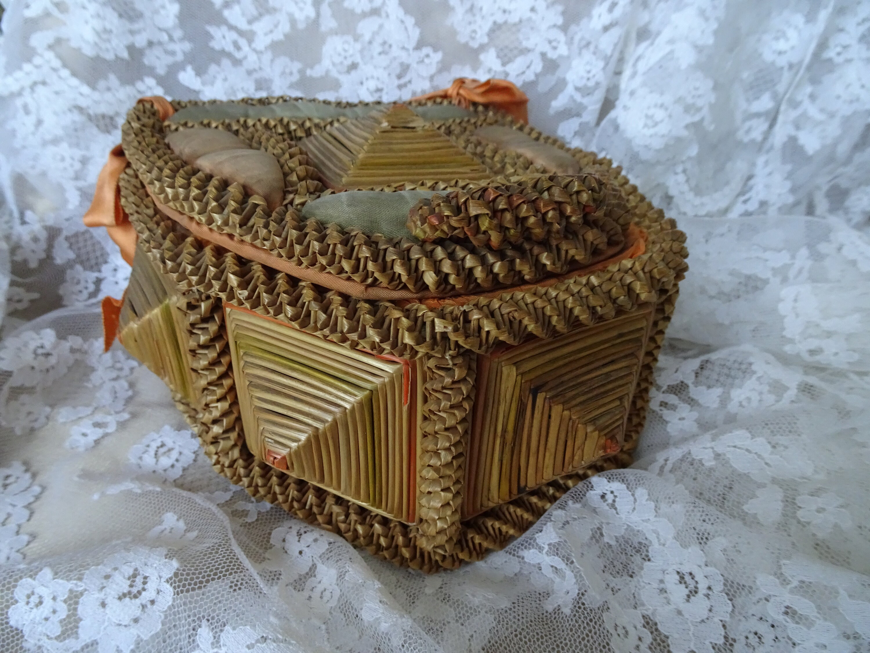 LOVELY Victorian Sewing Basket, Antique Folk Art Woven Straw Basket ...