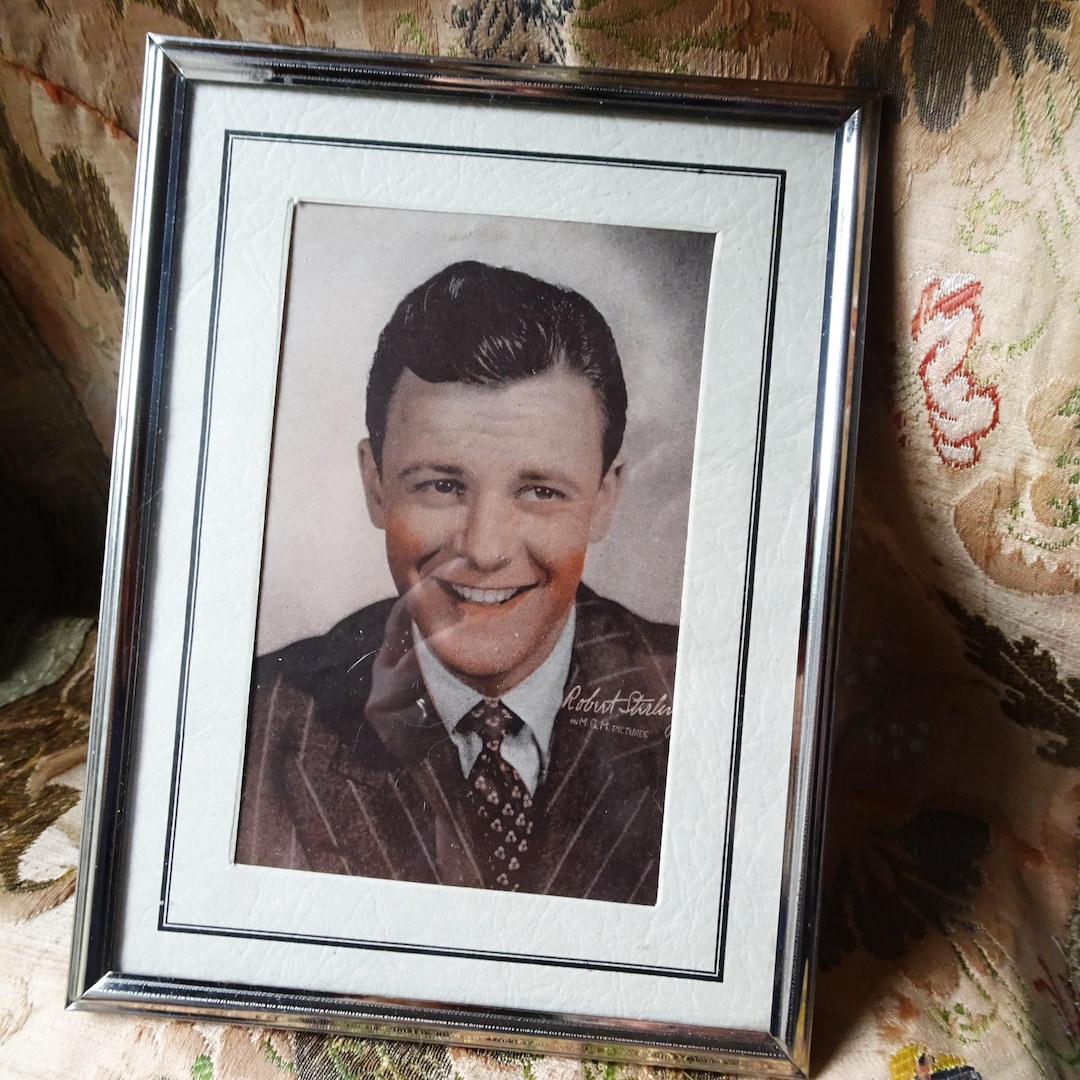 FABULOUS Art Deco Chrome Table Top Photo Frame, Includes Movie Star ...