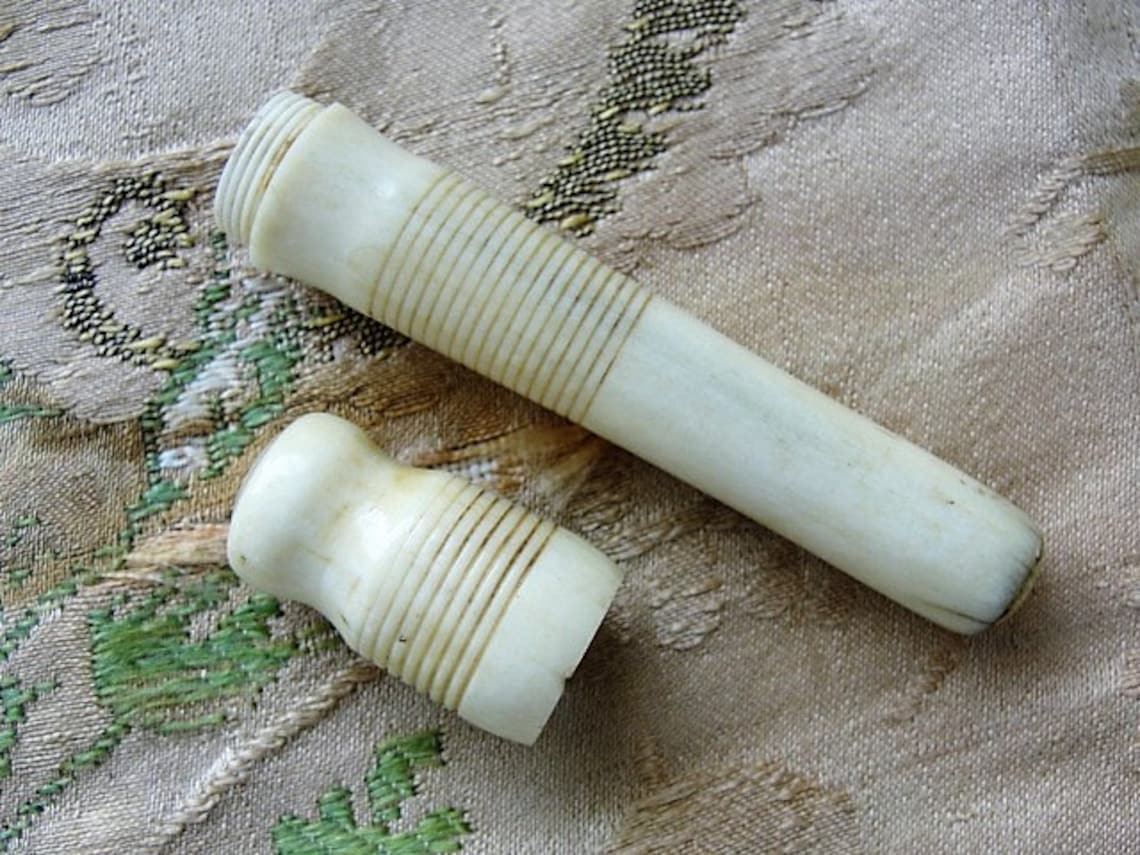 BEAUTIFUL Antique Sailors Carved Bone Needle Case,folk Art, Sailor Art ...