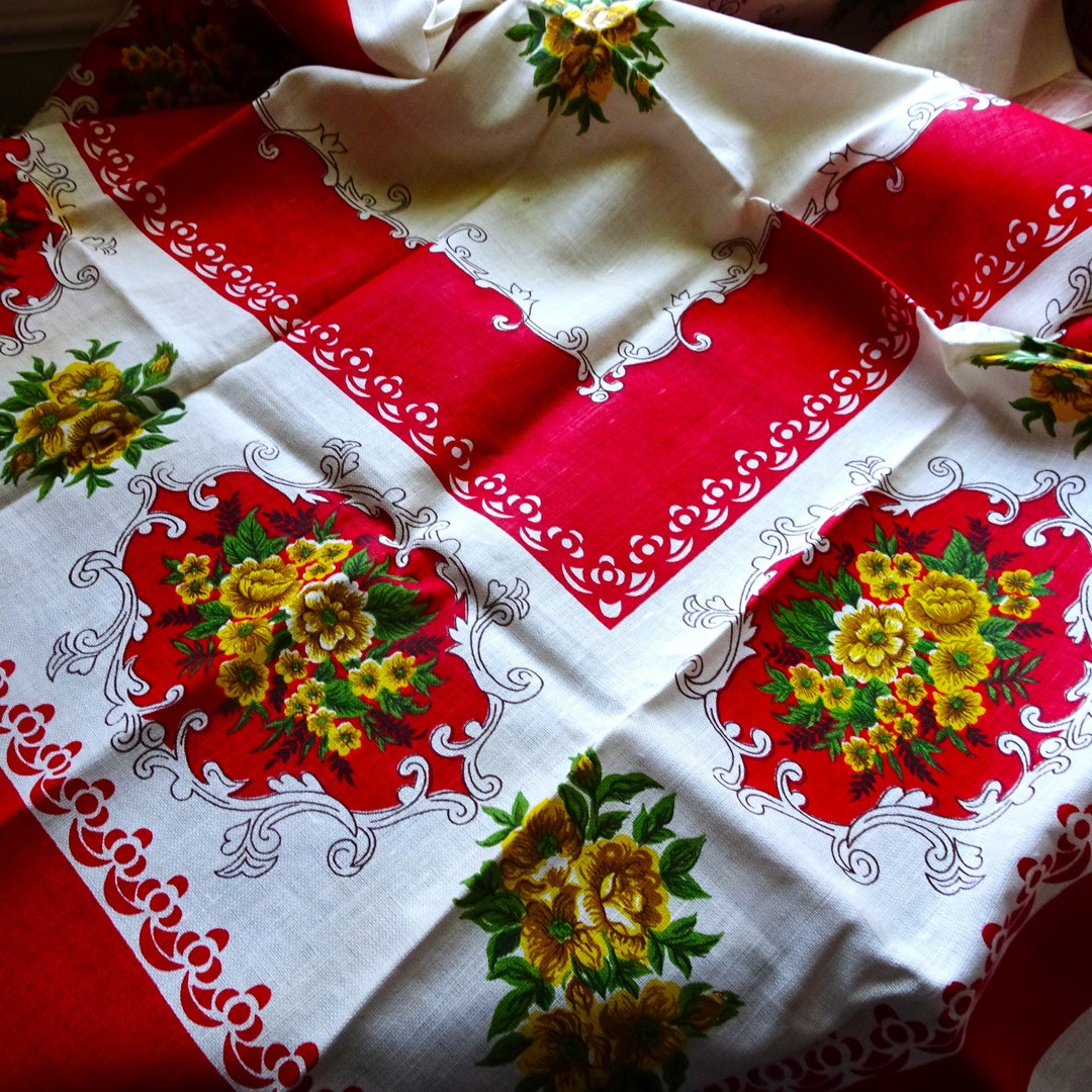 MID CENTURY Vintage Printed Linen Tablecloth,colorful Yellow Flowers ...