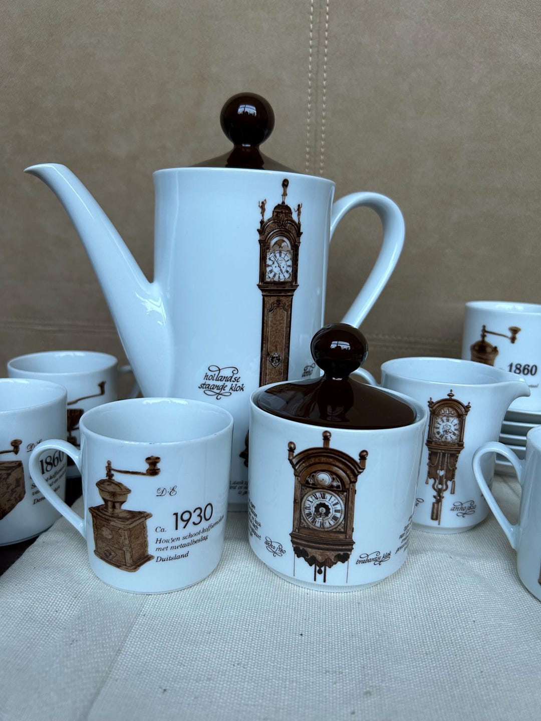 Vintage: Porcelain Service dutch Clocks - Etsy