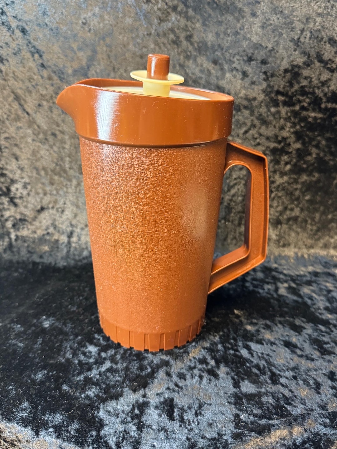 Vintage Tupperware Pitcher – Harvest Brown, 2 Quart Retro Kitchenware ...