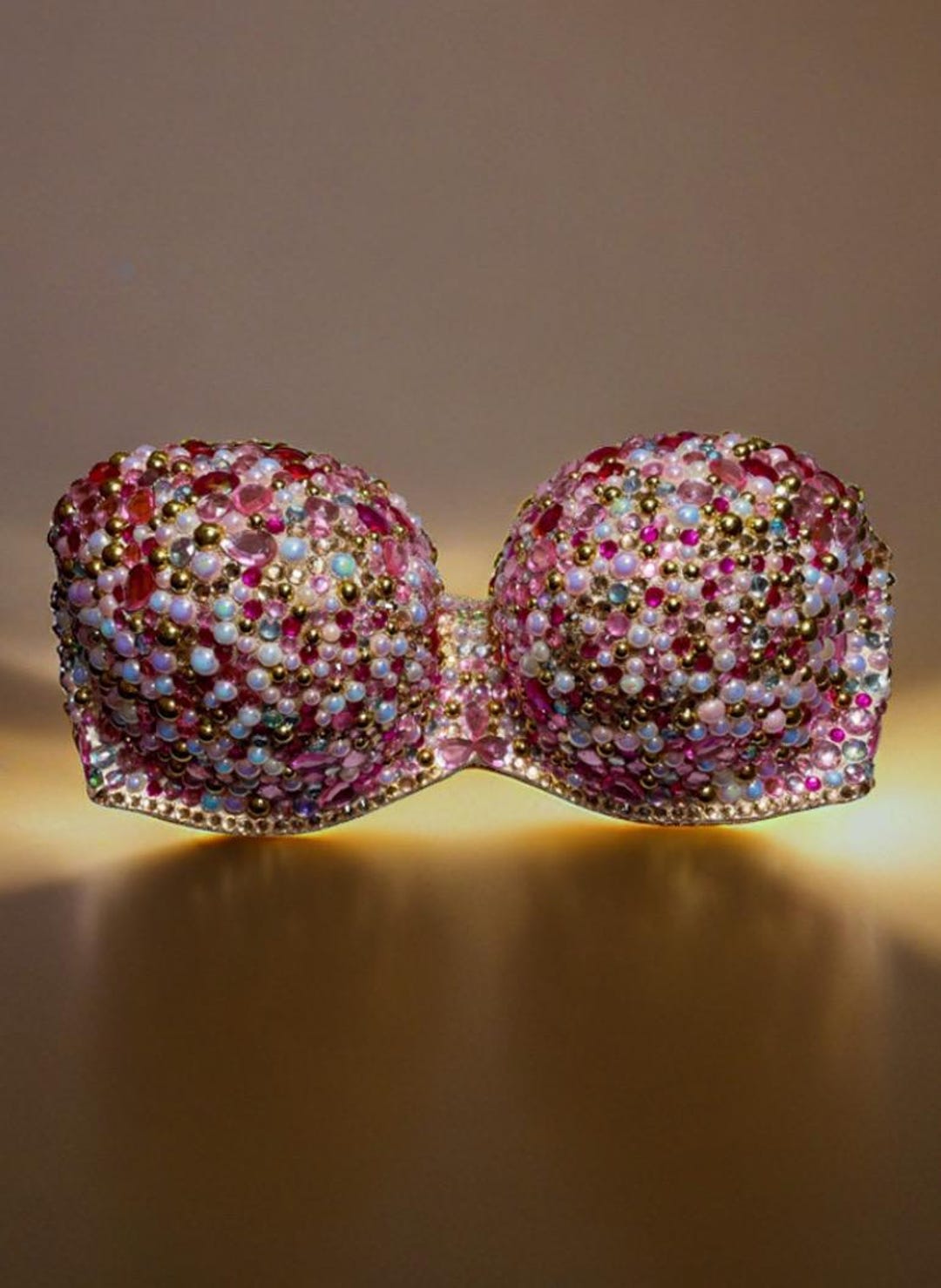 Glamourous 40C Soma Strapless Stunning Support Nude Bra With Pink and ...