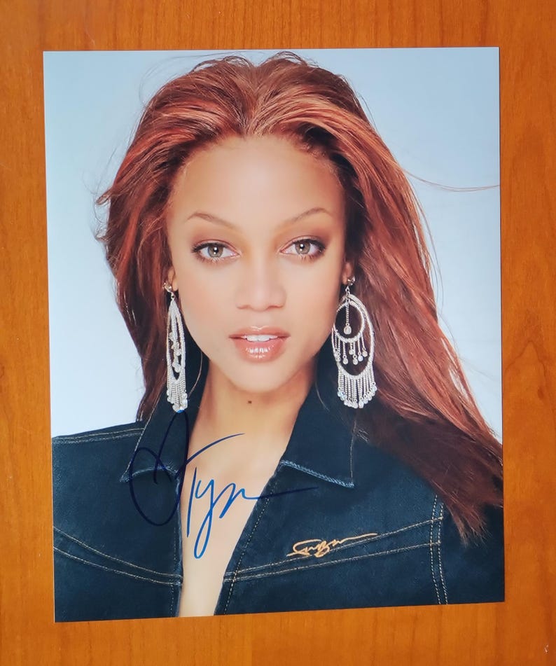 Tyra Banks, Signed Autographed 10x8 Photo, Model, America’s Got Talent ...