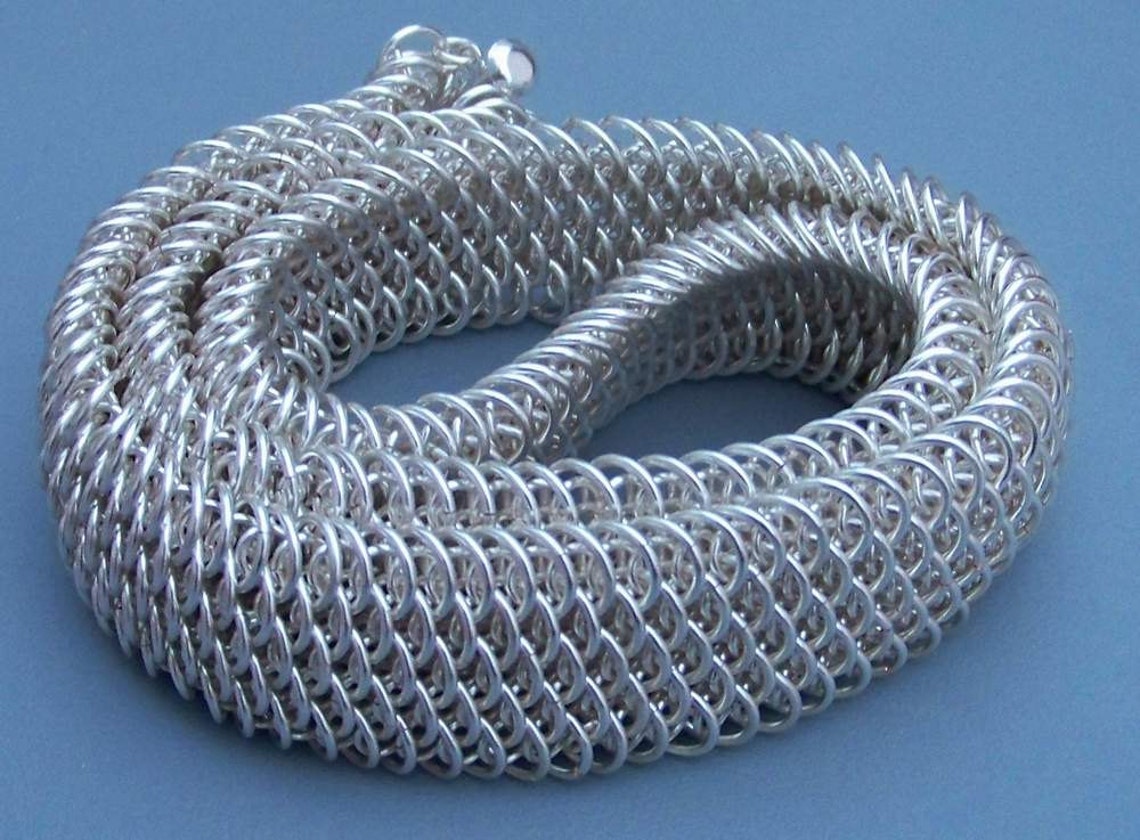 Dragonscale Chainmaille Necklace. Silver - Gold - Etsy