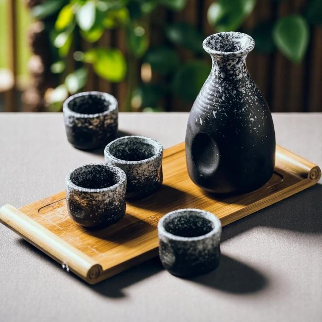 Japanese Ceramic Sake Set With Bottle & Cups | Retro Style Sake Carafe ...
