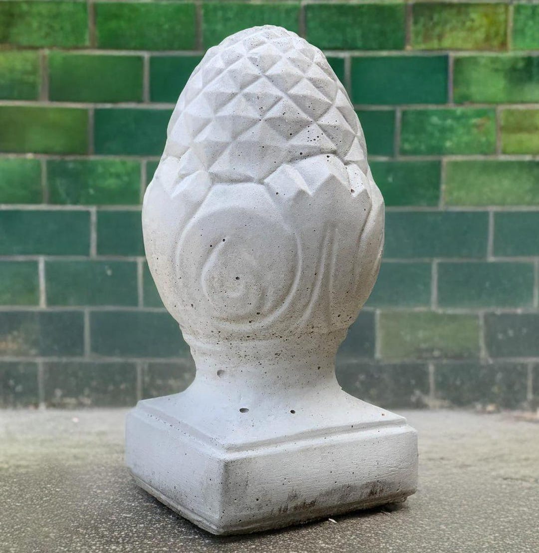 Outdoor Acorn Statue Concrete Acorn Decoration Stone Nature Figurine ...