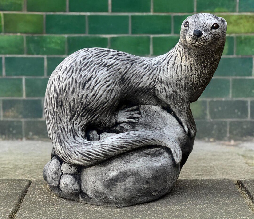 Outdoor Otter Sculpture Stone Otter Statue Handmade Wildlife Figurine ...