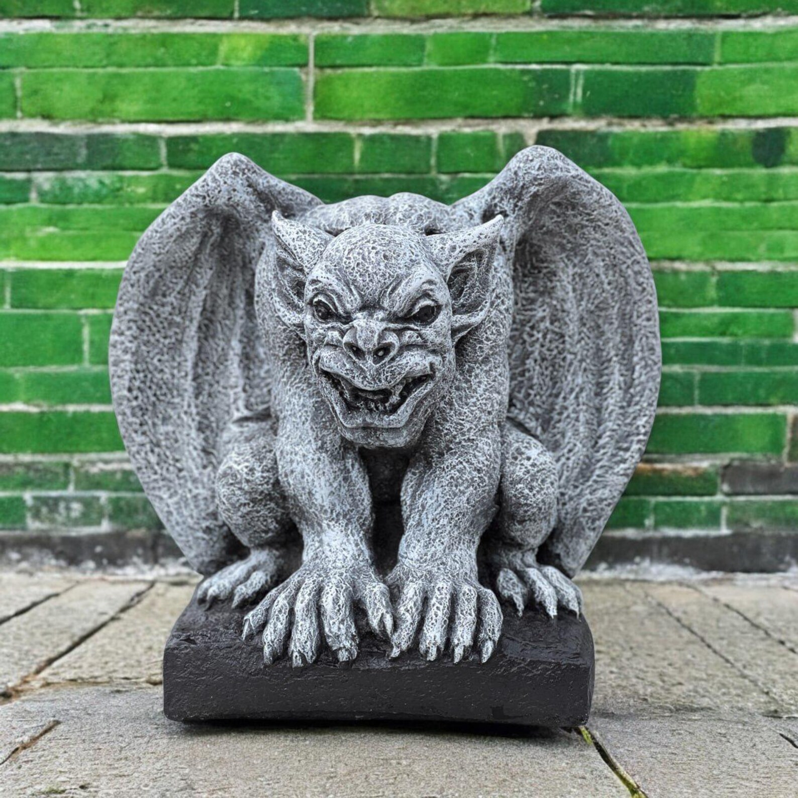Stone Monster Statue Concrete Sculpture Scary Gargoyle Figurine Outdoor ...