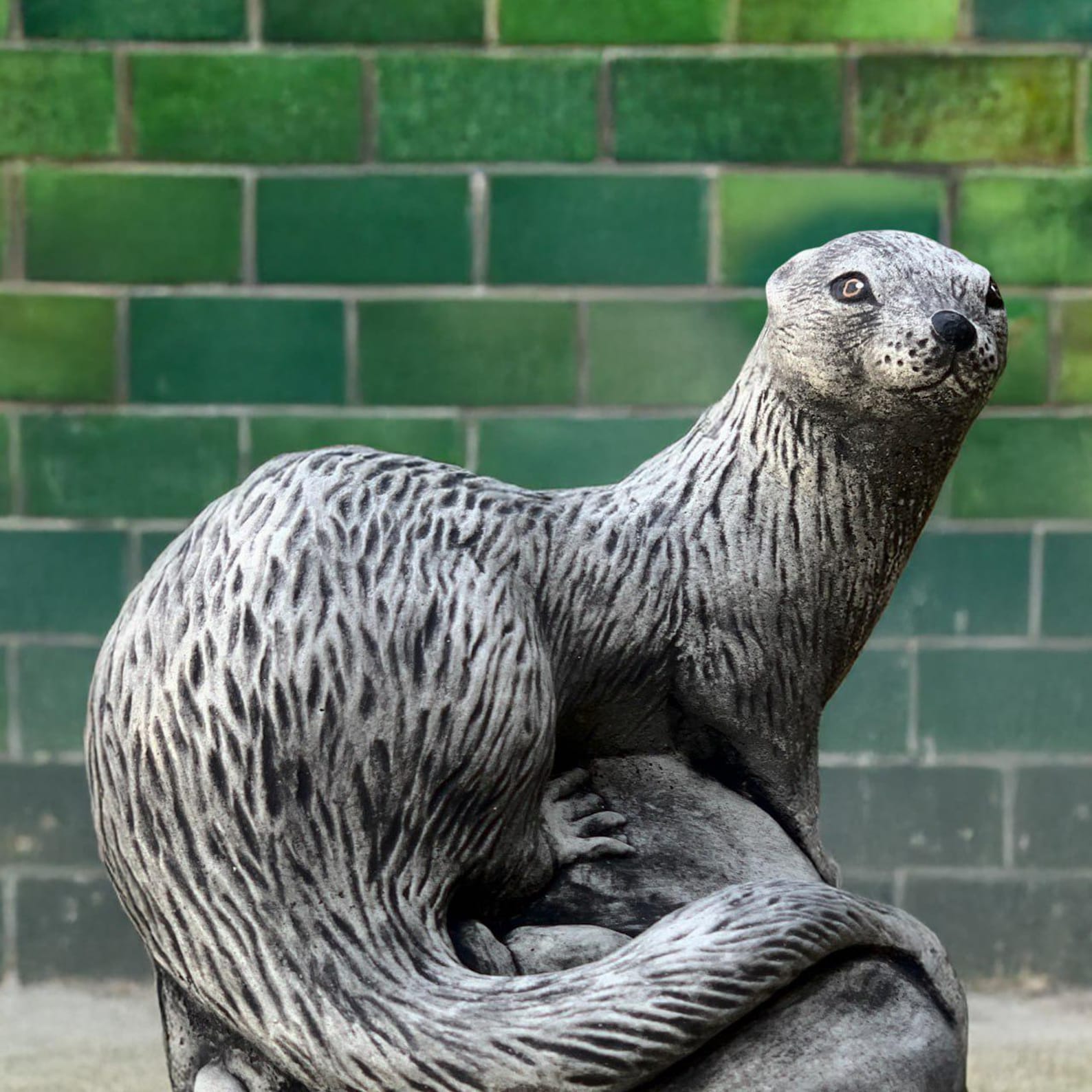 Outdoor Otter Sculpture Stone Otter Statue Handmade Wildlife Figurine ...