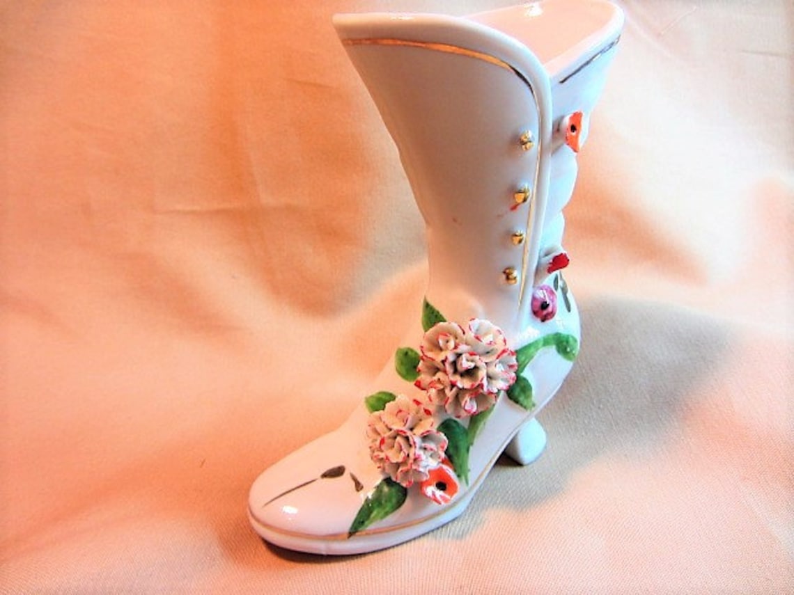Small Porcelain Shoe Vase Floral Vase Sm Shoe Decoration - Etsy