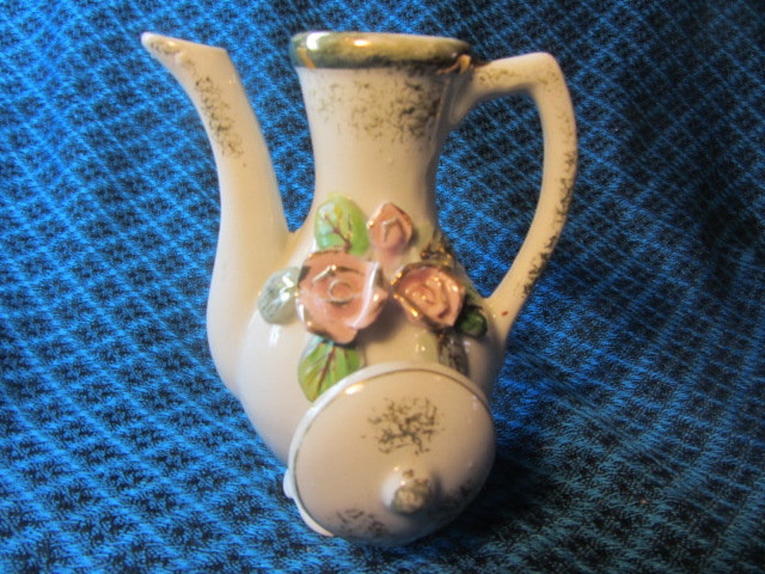 Enesco Teapot Vase With Decorative Roses and Gold Trim Finishings ...