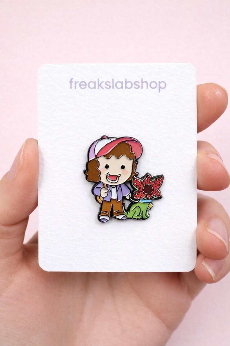 Chibi Stranger Things Enamel Pin – Dustin & Demogorgon - Fandom Horror ...