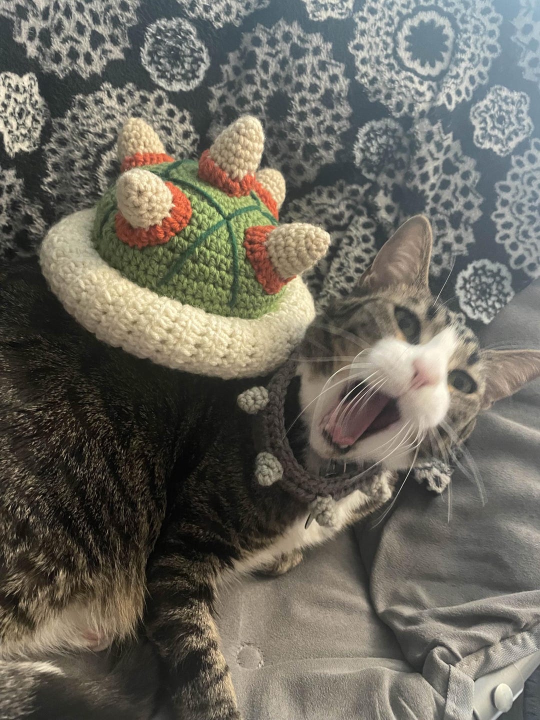Spikey Cat Costume Crochet Pattern | Halloween Cat Outfit | DIY Pet ...
