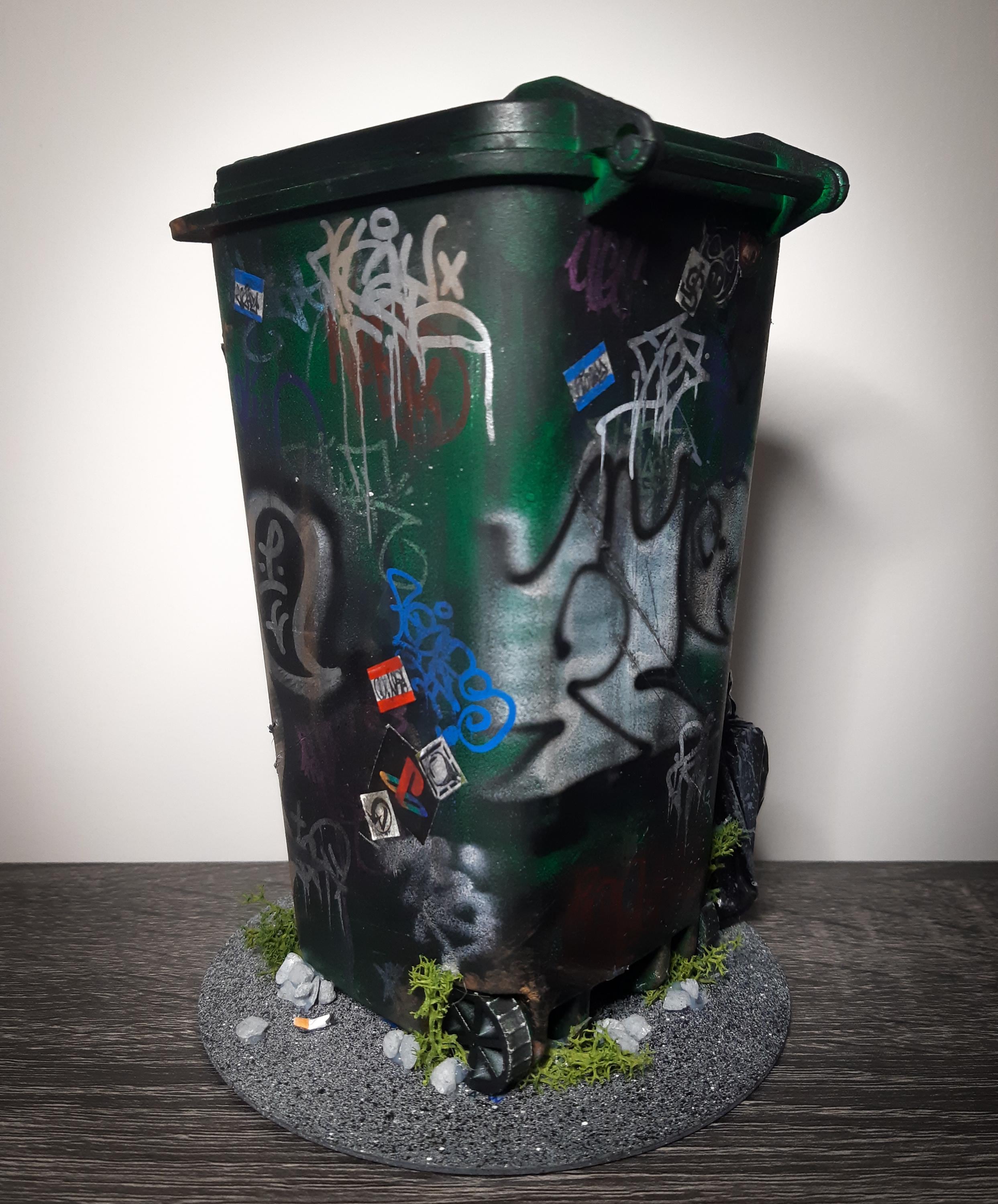 Graffiti Trash Can Replica – Hand-painted Urban Art Diorama - Etsy