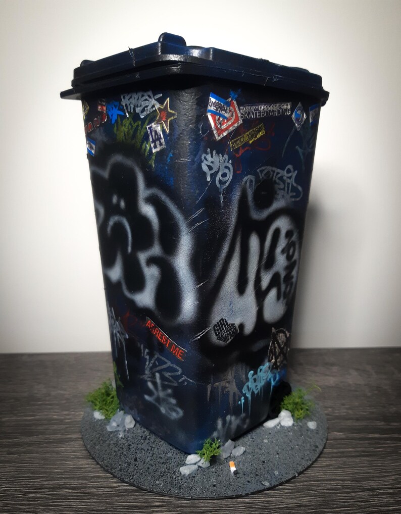 Realistic Graffiti Trash Can Replica Tabletop Art - Urban Street ...