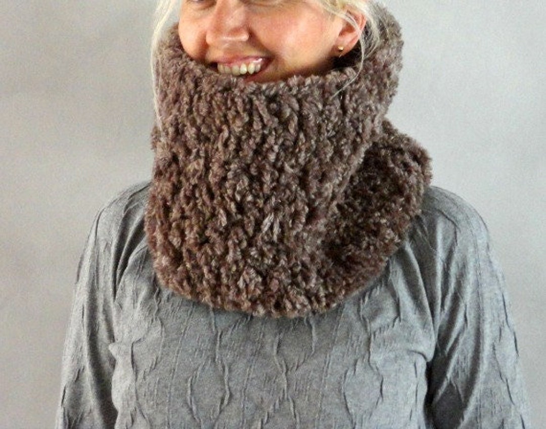 Chunky Cowl -faux Fur Cowl Scarf- Womens Cowl- Mens Cowl- Crochet Cowl ...