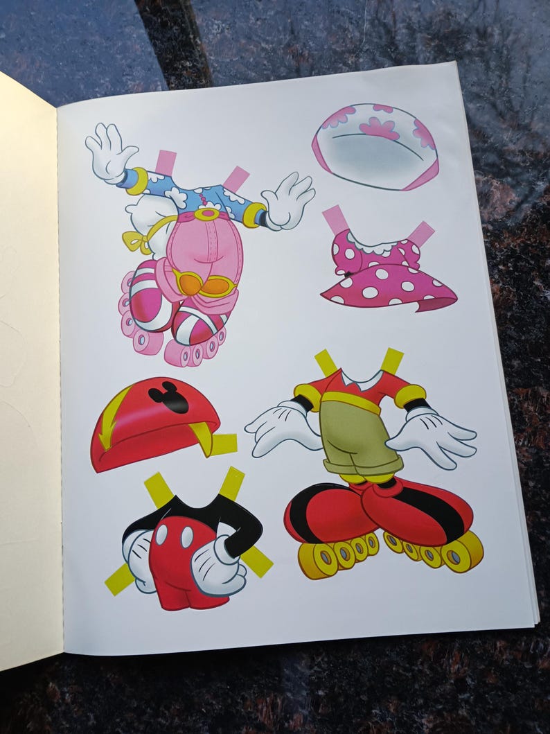 Mickey and Minnie Mouse Paper Doll Booklet - Etsy