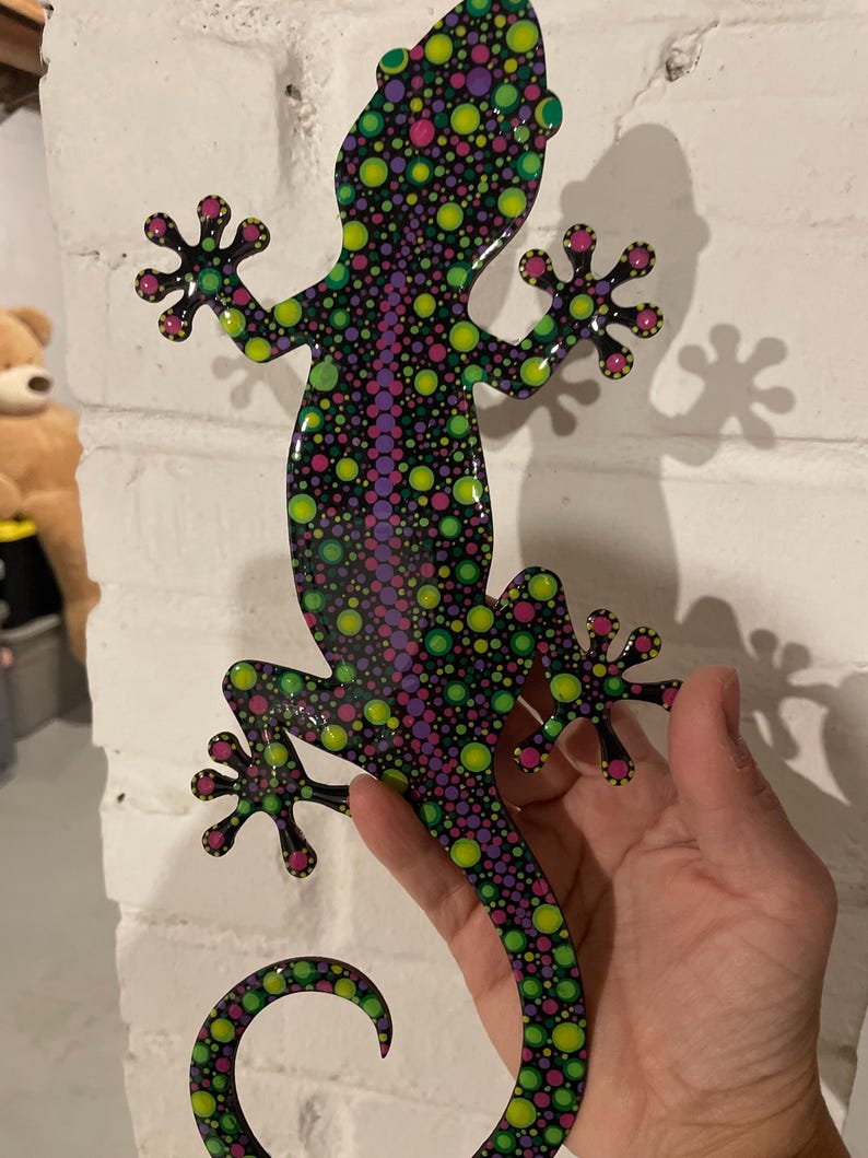 Hand Painted Hanging Gecko Wall Decor - Etsy