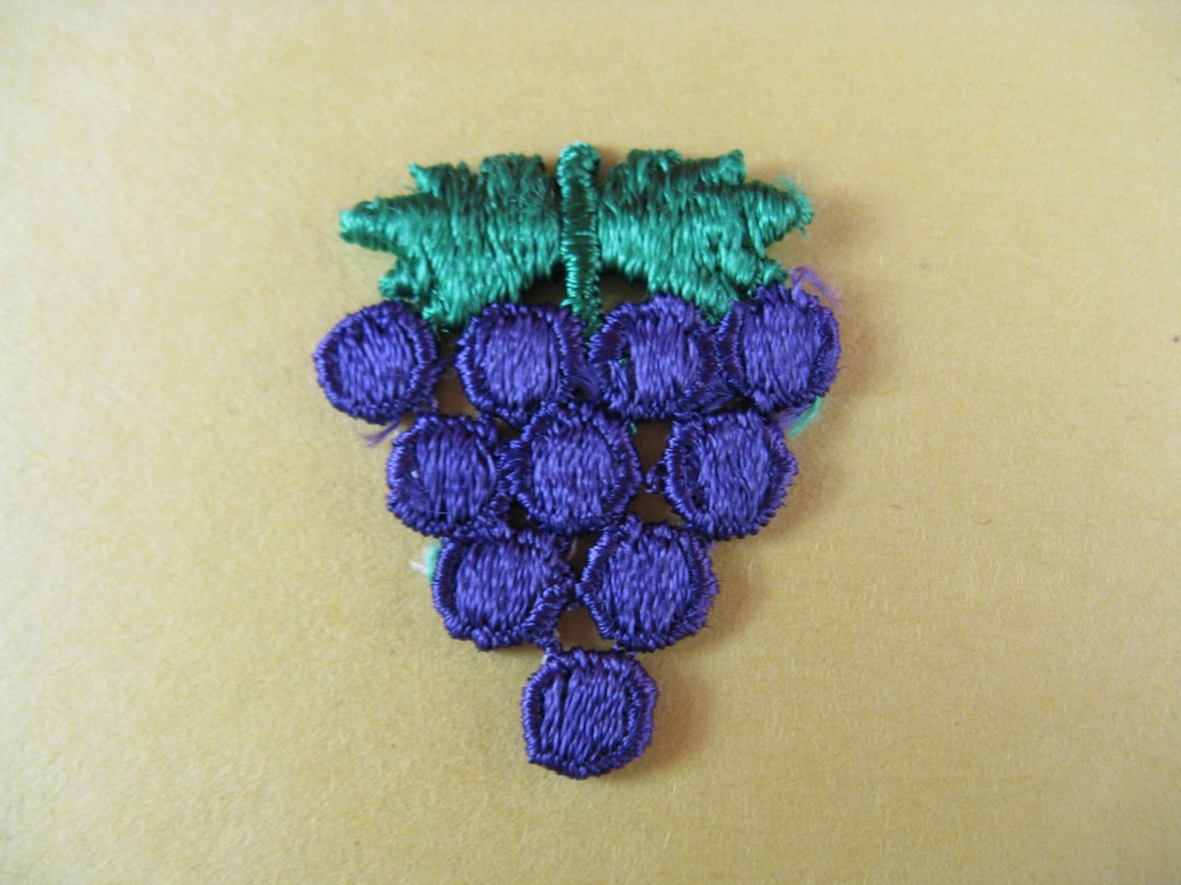 Vintage Grapes Appliqué Embroidered Wine Purple Fruit Jacket Patch Trim ...