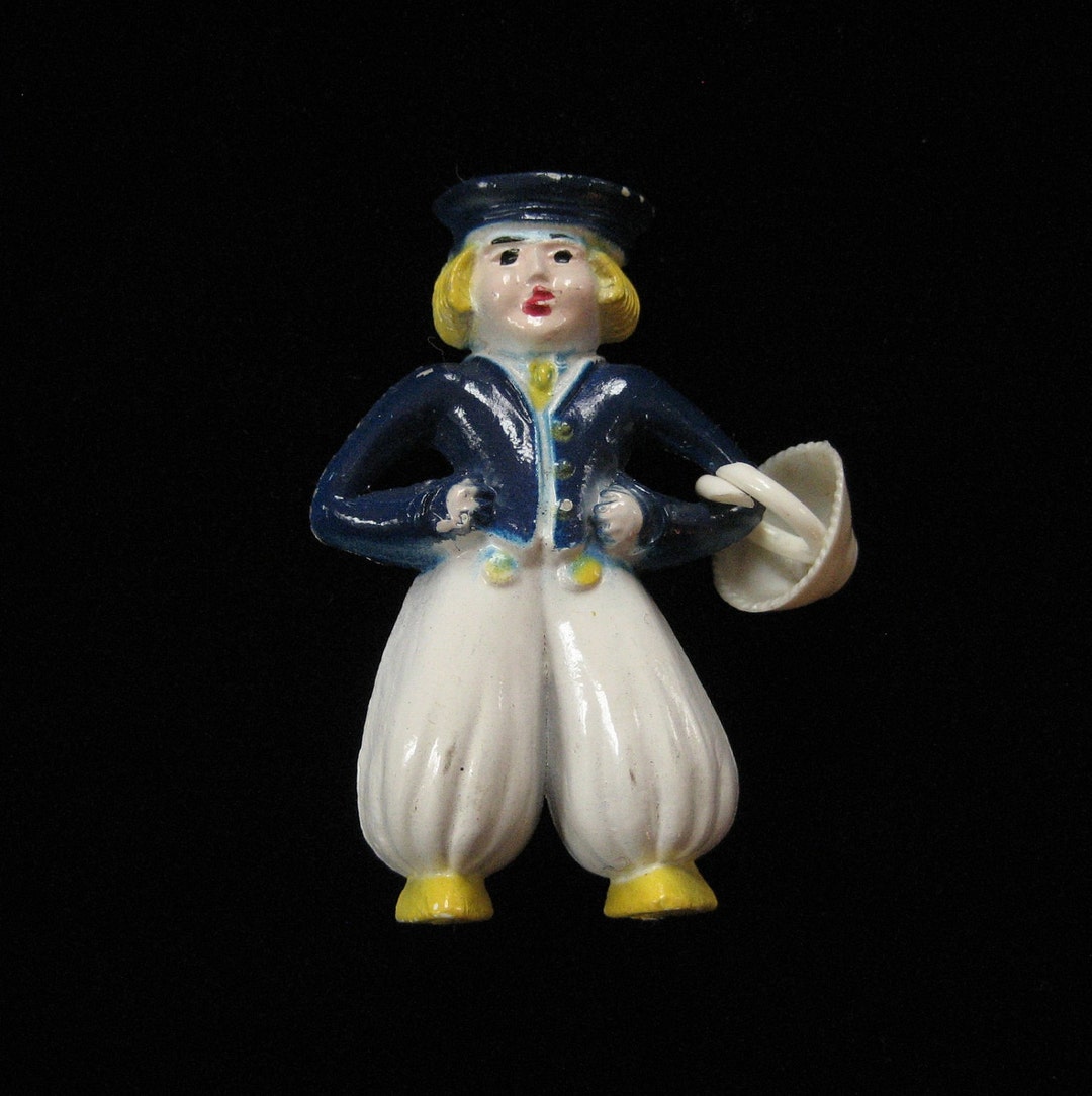 1930's Vintage Celluloid Dutch Boy Pin, Complete With Basket - Etsy