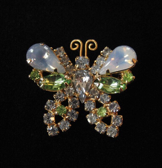 light green butterfly - Gem