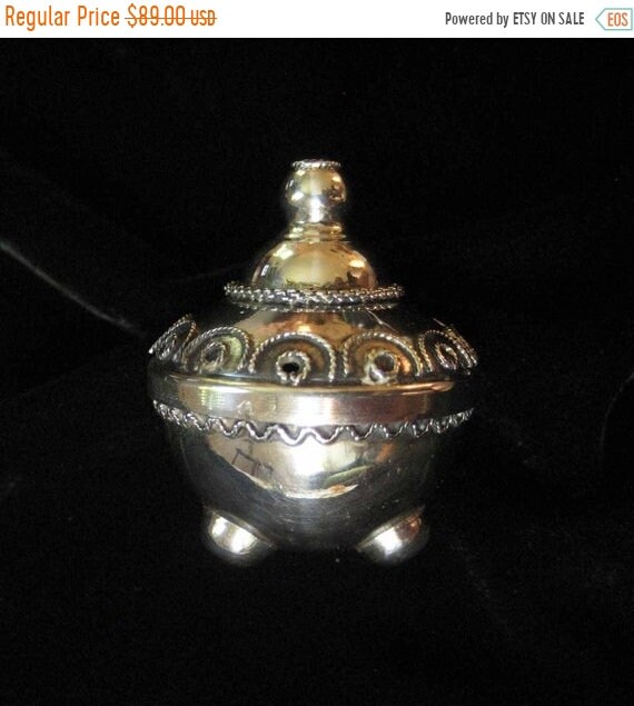 Sterling Silver Box Israel Round Box Filigree Accents - Etsy
