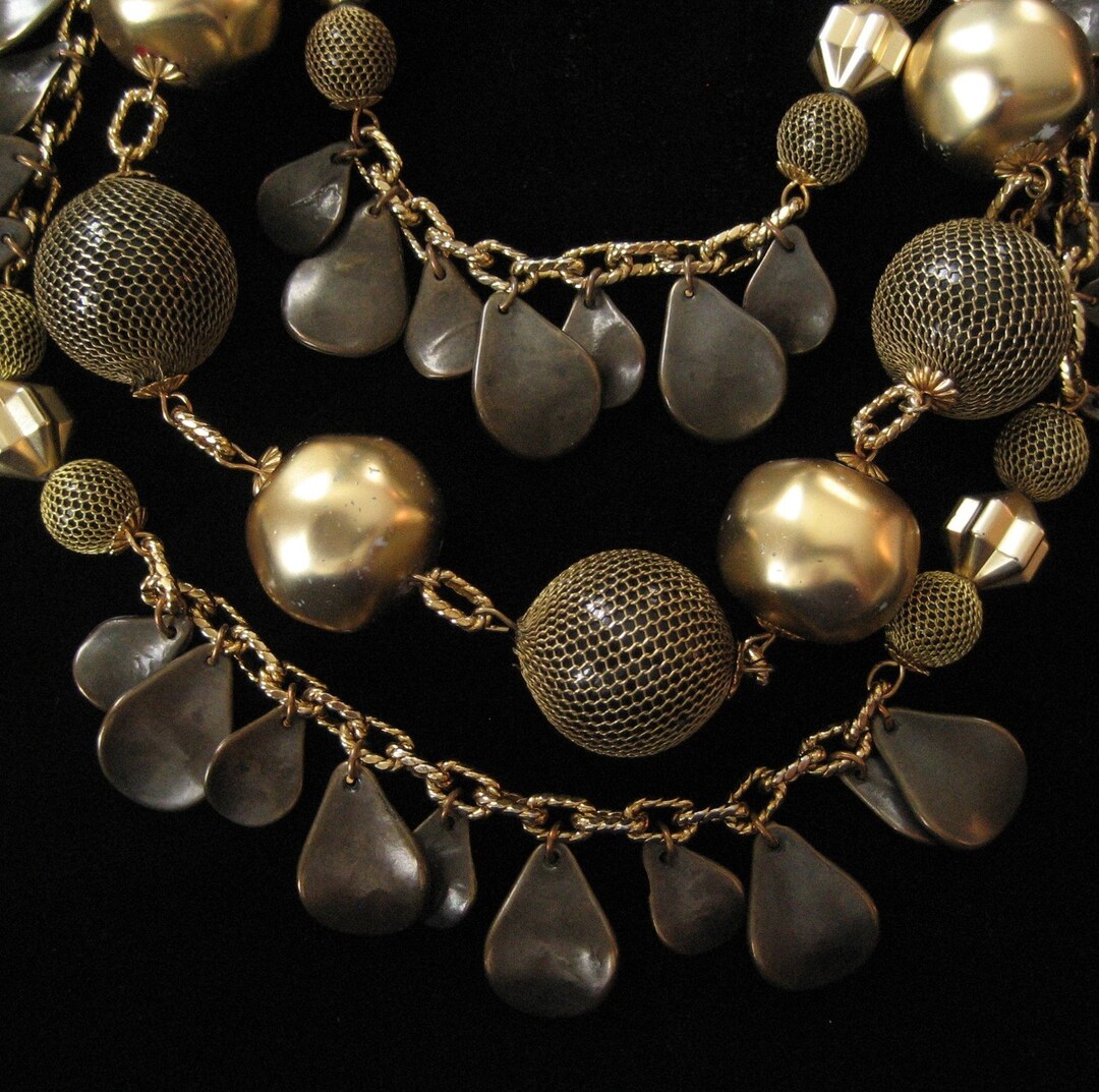 Chunky Runway Style Les Bernard Collar Bronce y Oro - Etsy España
