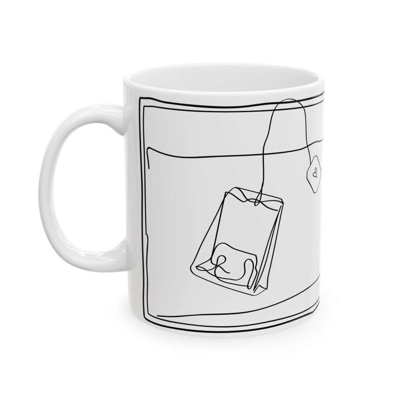 Minimalist Ceramic Mug, 2D Illustration Lover Tea Mug, Coffee Cup, Hot ...