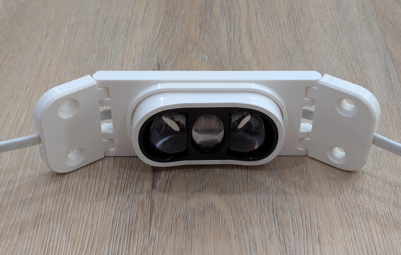Govee Permanent Outdoor Lights PRISM Peak / Gable Mounts / Eve Clips ...