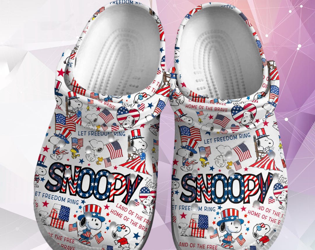 Funny Snoopy Cartoon Classic Crocs Clogs, Lover Snoopy Crocs, Cute ...