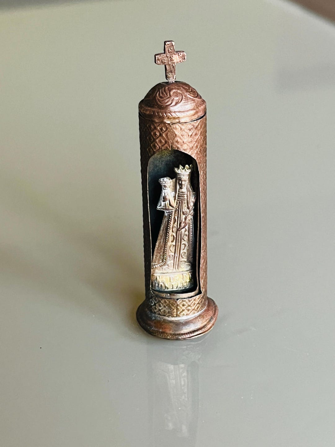 Antique German Copper Pocket Altar: Holy Mother Reliquary , Religiös ...