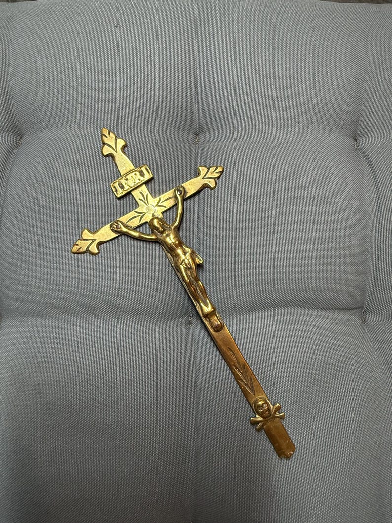 Antique Brass Jesus Crucifix, French INRI Prayer Altar, 1920 - Etsy UK