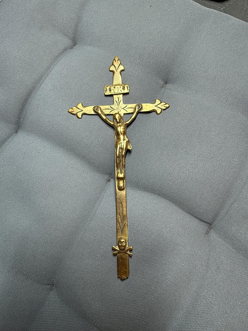 Antique Brass Jesus Crucifix, French INRI Prayer Altar, 1920 - Etsy UK