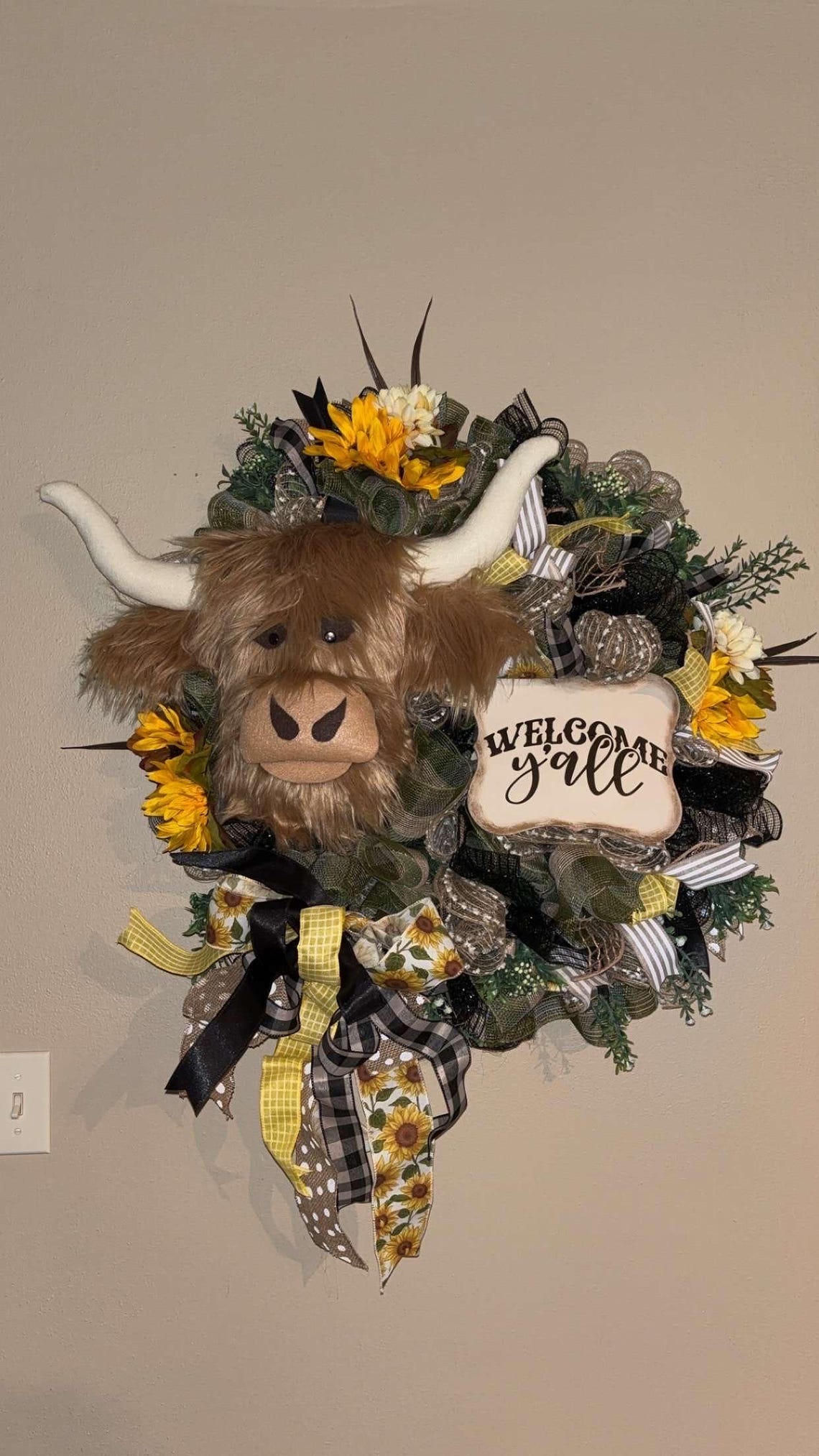 Highland Cow Deco Mesh Customizable Wreath With Lots of Sunny Yellow ...