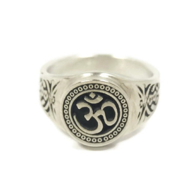 Om Ring - Etsy