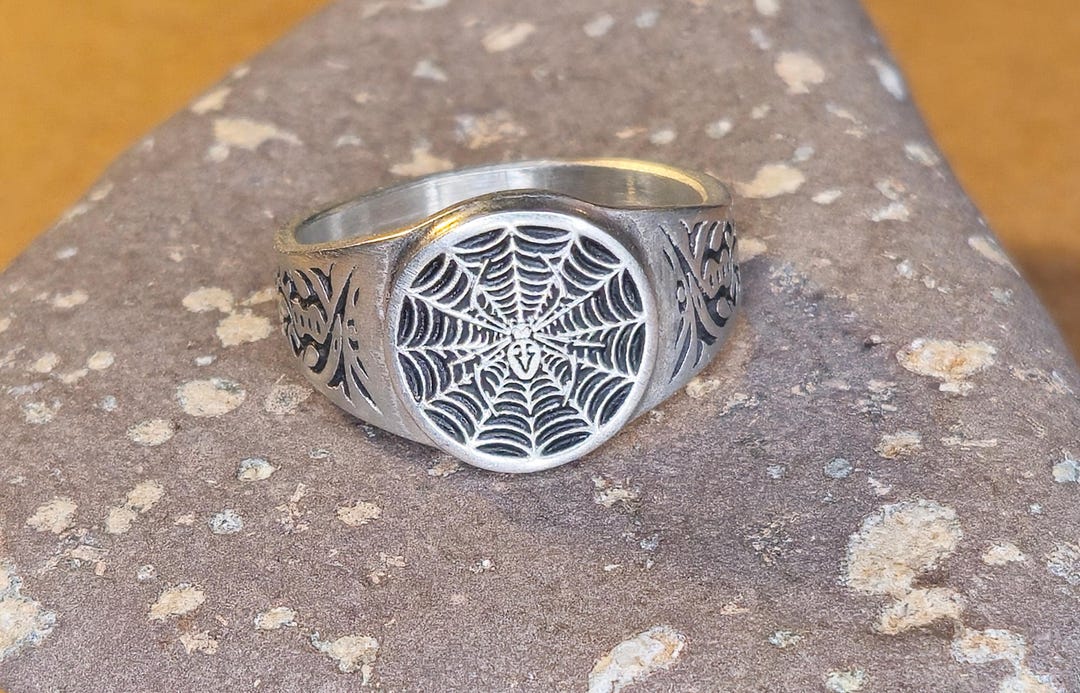 Spider Web Ring: Gothic Pewter Jewelry, Sizes 7-14 RM226 - Etsy