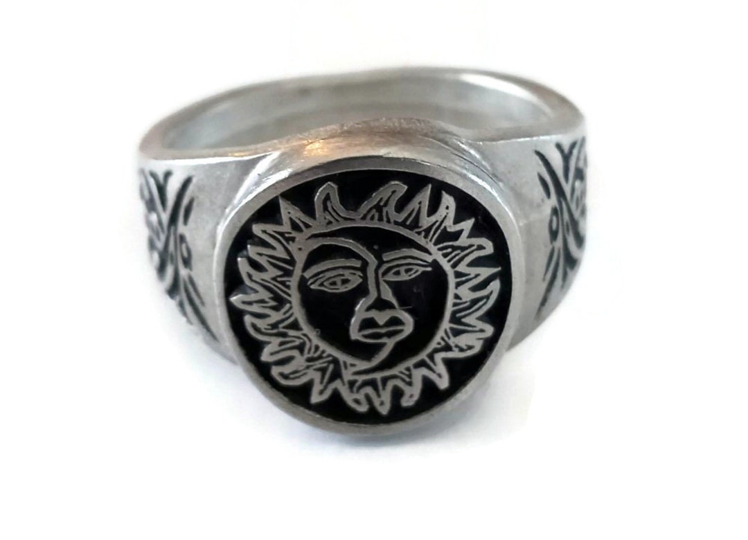 Sun Moon Face Ring - Etsy