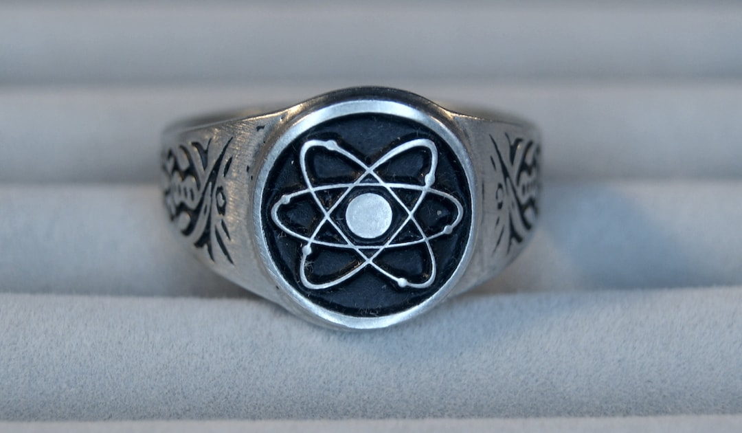 Atomic Ring - Atomic Whirl Atom Energy Symbol Atheism Rutherford Model ...