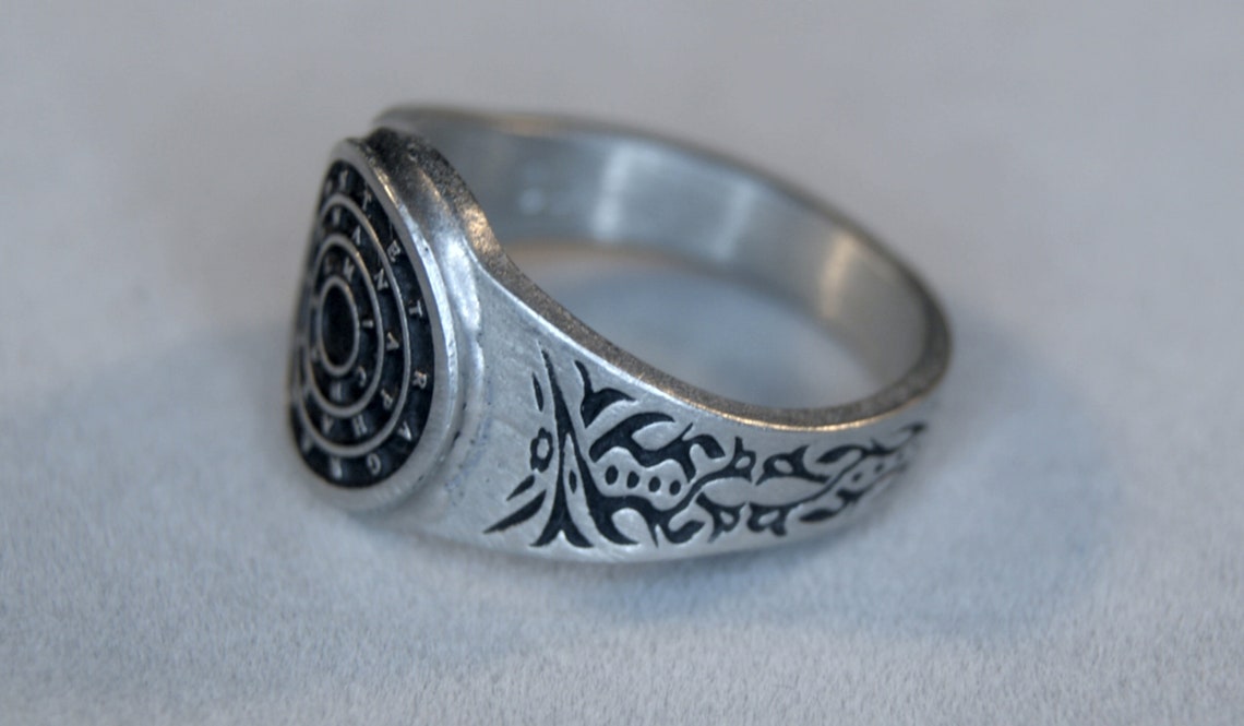 Disc of King Solomon Ring - Solomons Circle Tetragrammaton - Ring Sizes ...