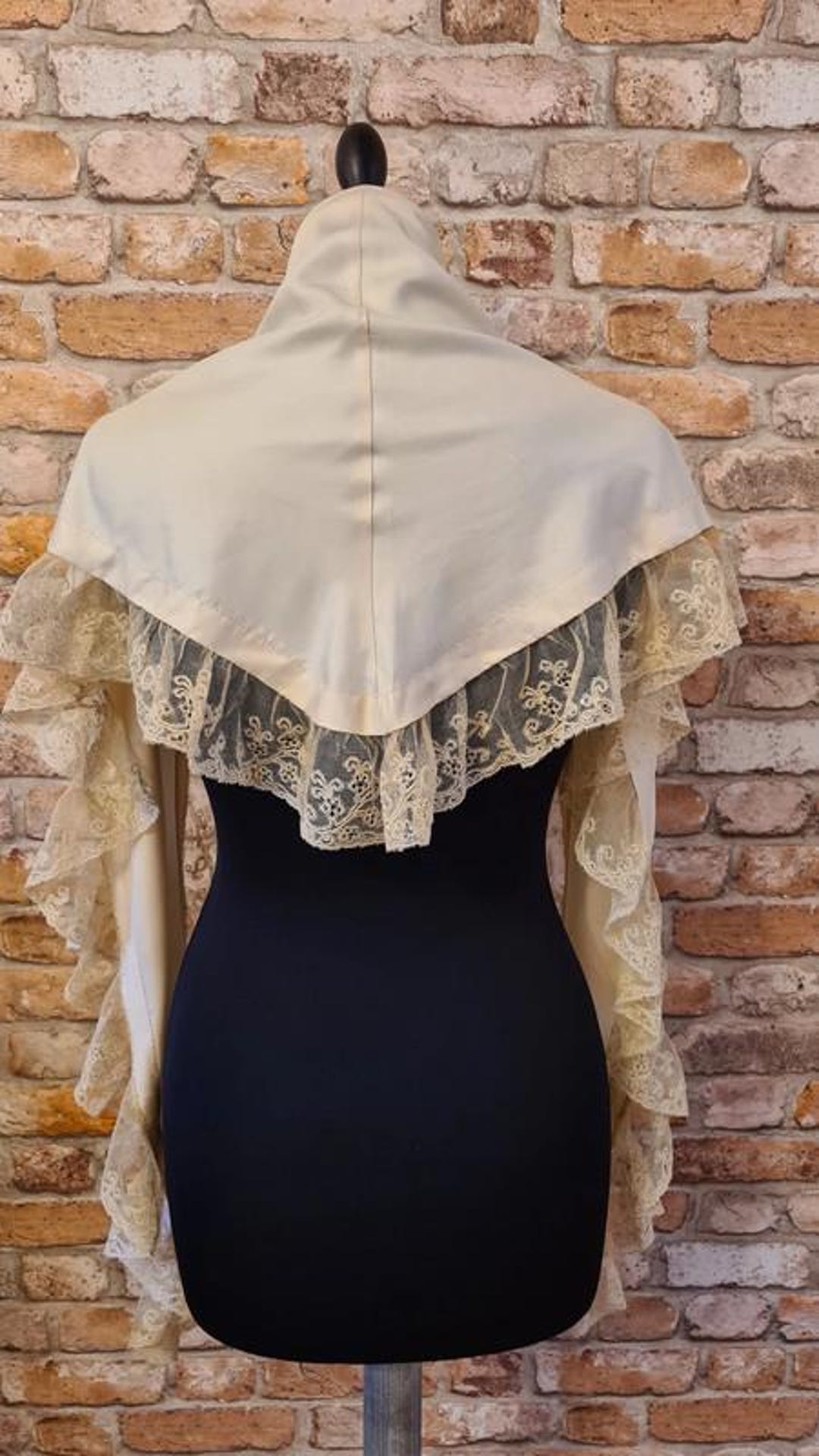 Antique Victorian Silk and Lace Shawl, 19th Century Lace Fichu - Etsy