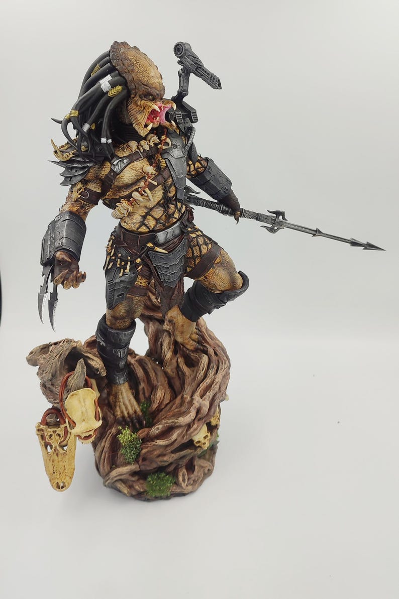 Predator Hunter 3d Printed and Painted Figure - Etsy