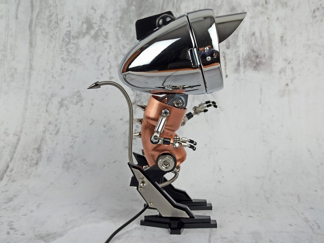 Tobiraptor Handmade Robot Lamp for Desk or Office Decor, Metal Art ...