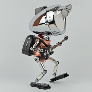 Handcrafted Guitarist Robot Lamp: Fully Poseable Steampunk Desk Light ...