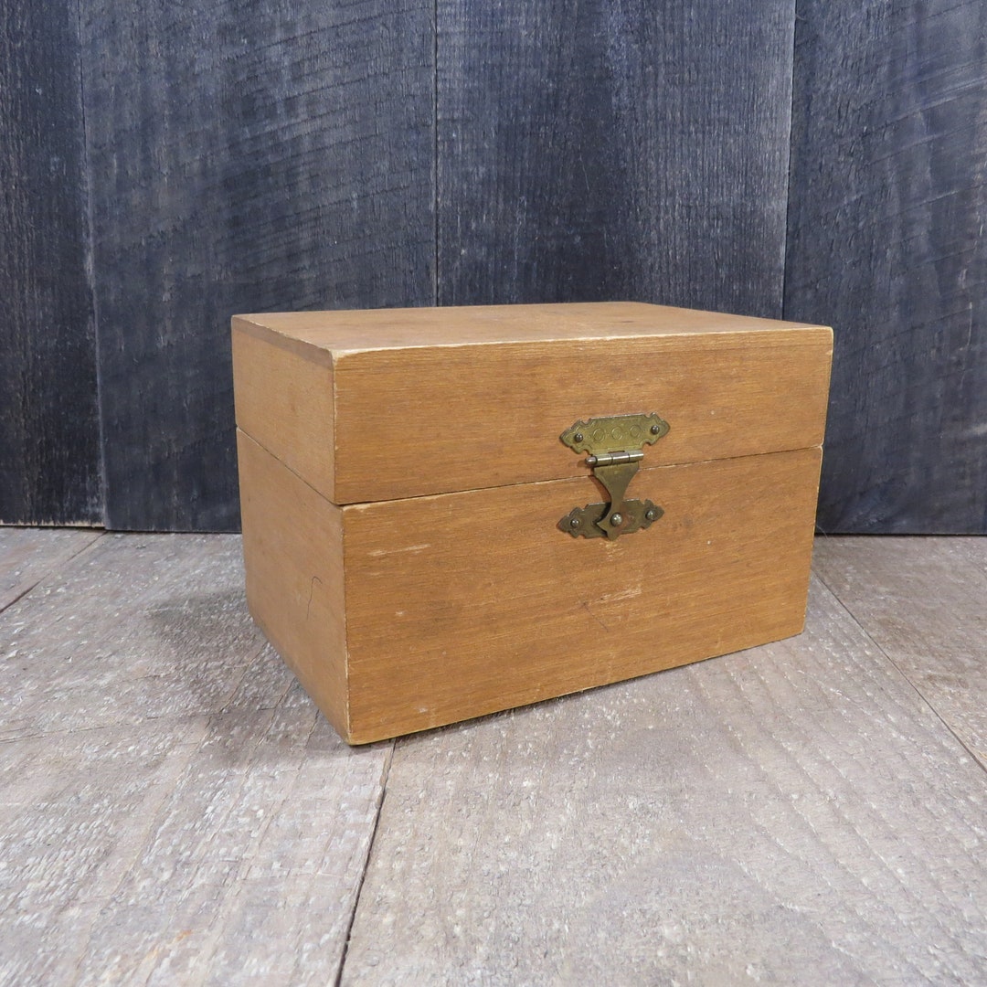 Vintage Wood Recipe Box File Card Box, Farmhouse Kitchen Decor Storage ...