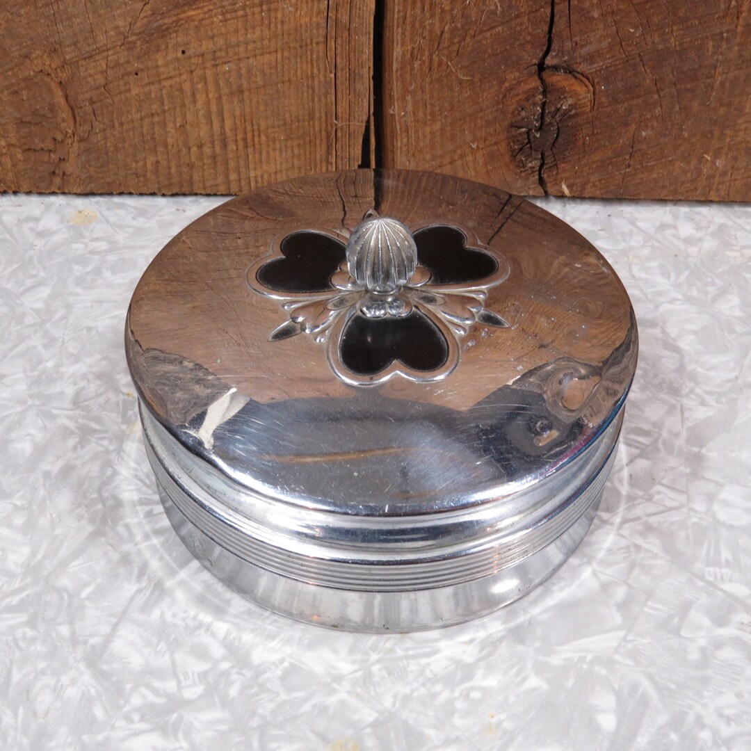 Vintage Chase Art Deco Chrome Powder Jar, Black Enamel Heart Design - Etsy