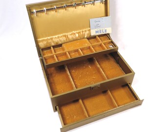 Level Jewelry Box - Etsy