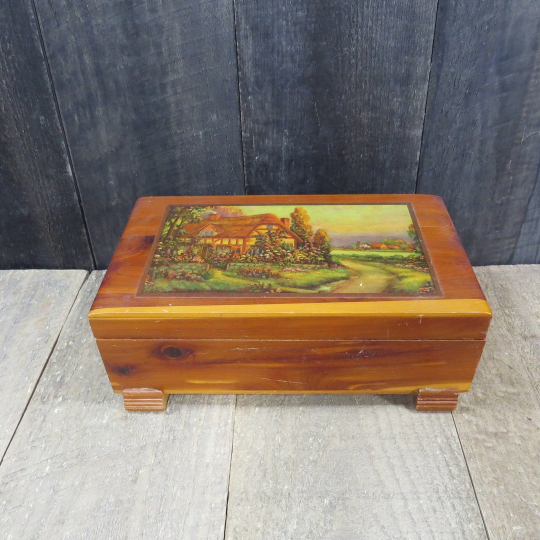 Vintage Cedar Wood Box English Cottage Scene, Midcentury Cedar Treasure ...