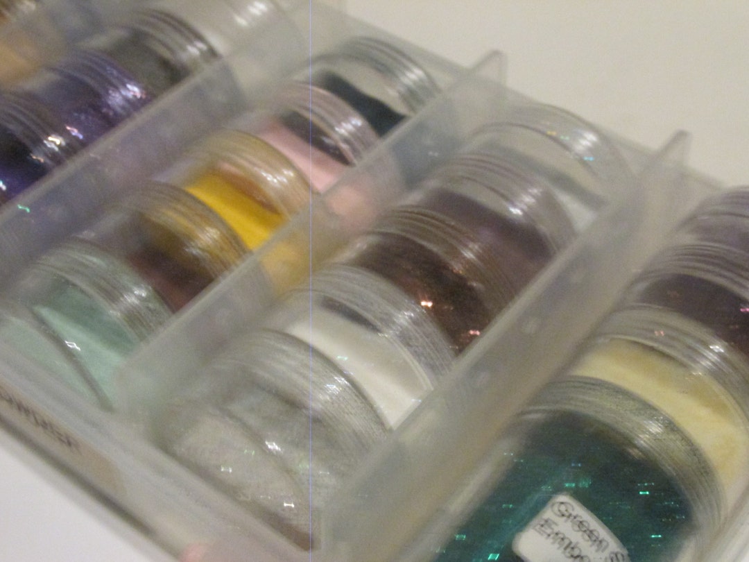 Embossing Powder Set of 28 Snap Shut Carrying Case, Sealed, Flat Colors ...