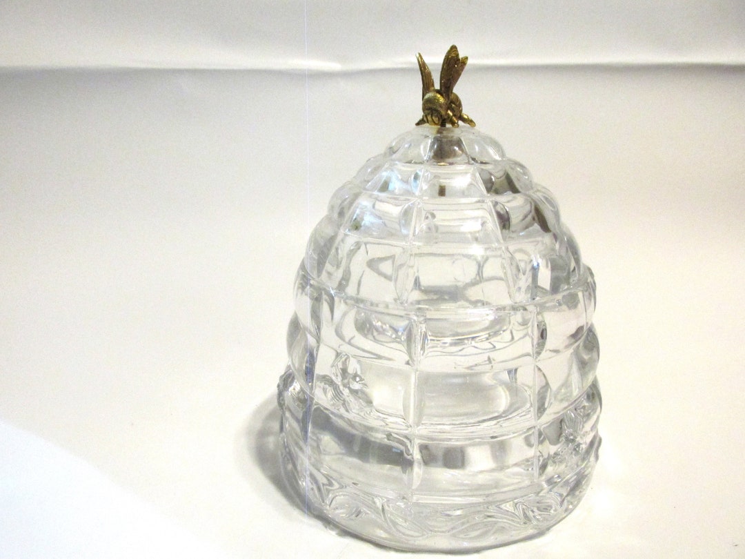 Godinger Crystal Serenade Beehive Honey Pot With Raised Bee Design on ...